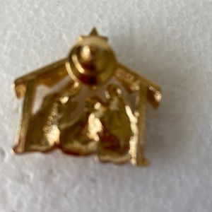 Avon | Jewelry | Vintage Avon Nativity Lapel Tac Pin New | Poshmark